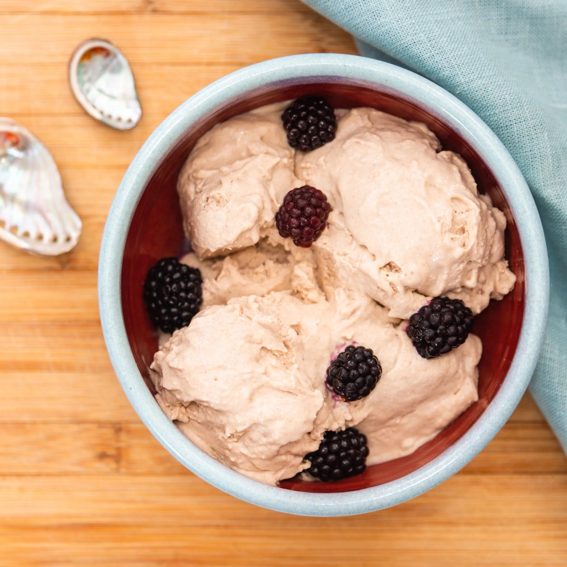 LUCUMA COCONUT ICE CREAM